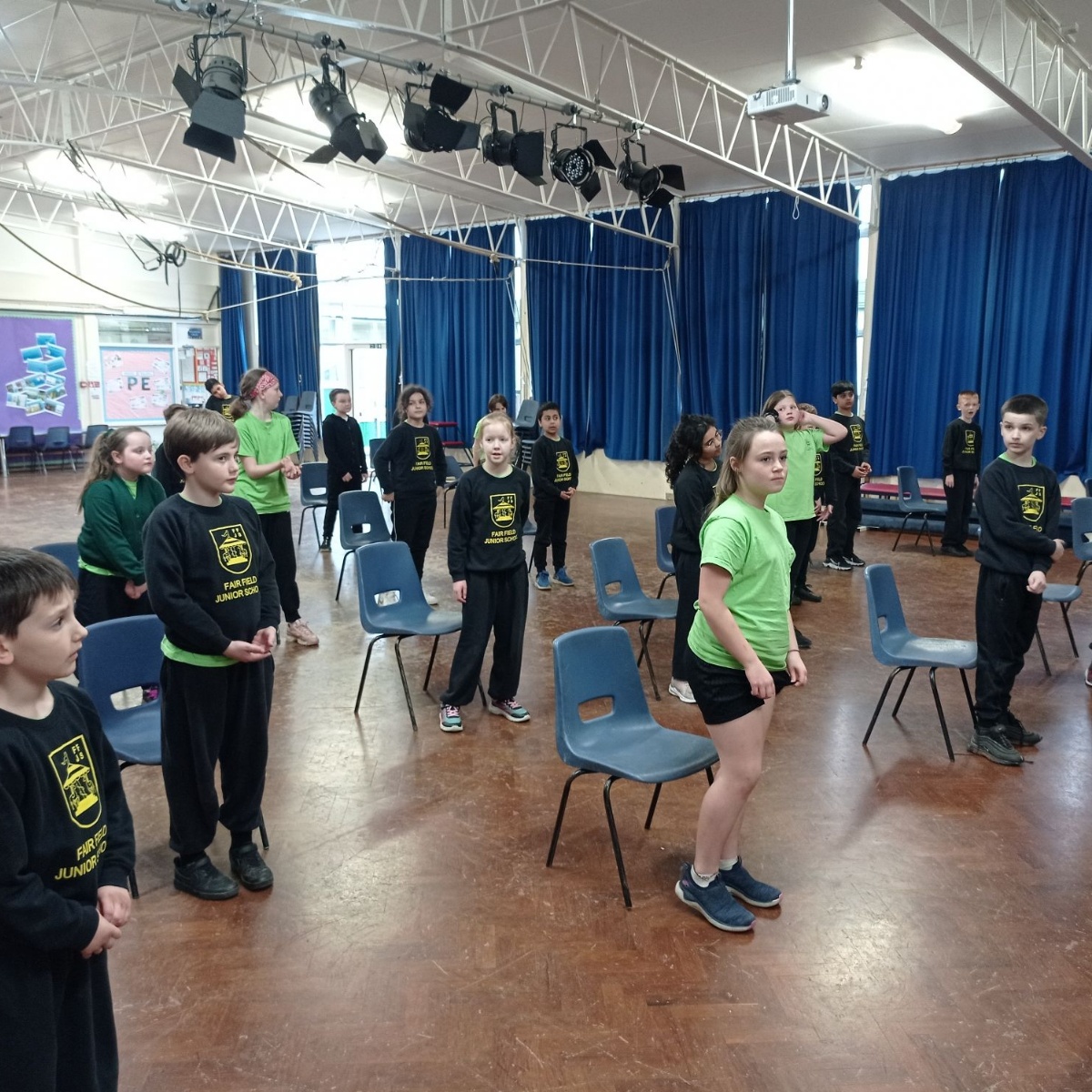 Fair Field Junior School - Year 5 Can Really Move!